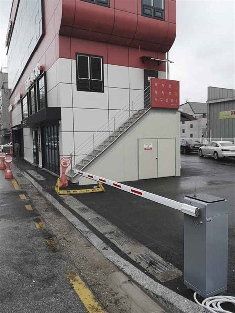 수원 영통구 주차차단기 설치현장 주차차단기 설치 및 차량번호 인식기 설치 및 주차장무인정산기 전문기업 에코파킹