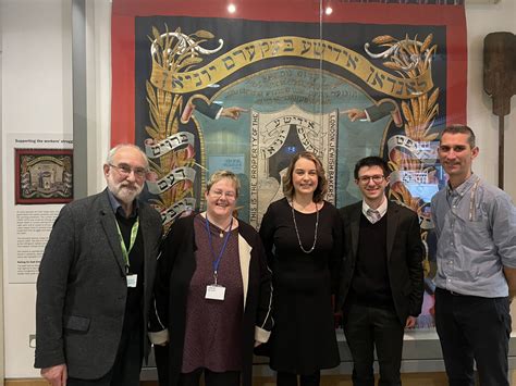 Stephanie Visits The Jewish Museum In Camden Stephanie Peacock Mp