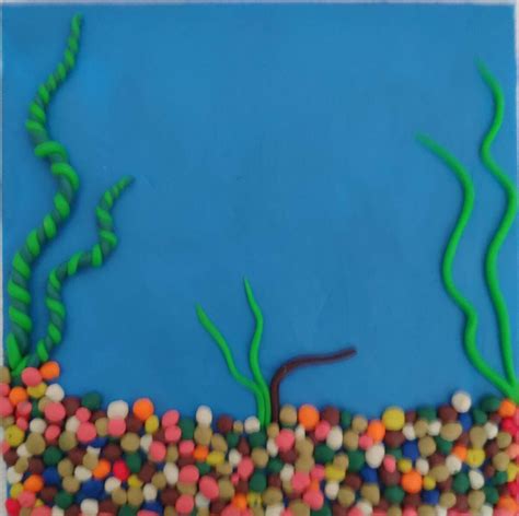 Аппликация из пластилина Аквариум с рыбками Пошаговая инструкция для детей с фото Лепим с