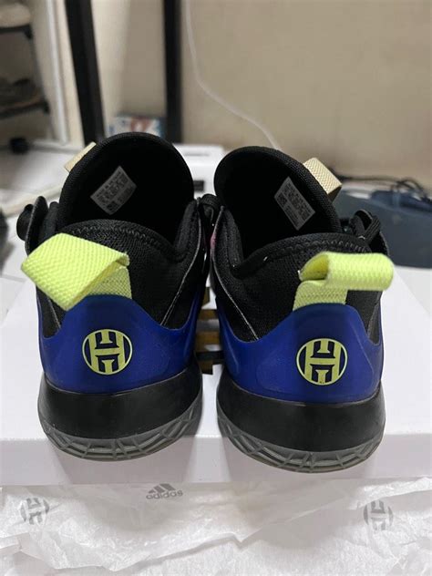 Harden Step Back 2, Men's Fashion, Footwear, Sneakers on Carousell