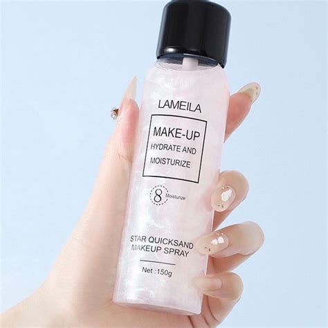 ซื้อ 1 ขวด มีของแถมฟรี สเปรย์หน้าเงา Lameila สเปรย์น้ำแร่ประกายชิมเมอร