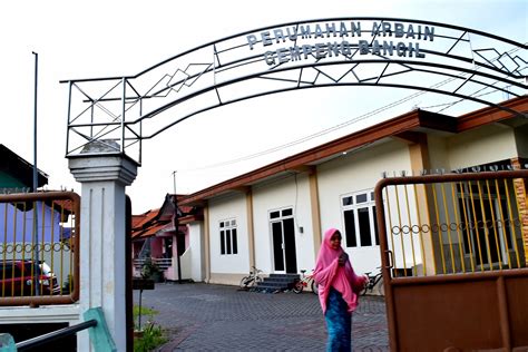 Mengintip Keseharian di Kampung Janda Pasuruan