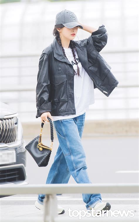 레드벨벳red Velvet 슬기 강슬기 느낌 있는 출국 패션 인천공항 출국 Hd포토 네이트 연예