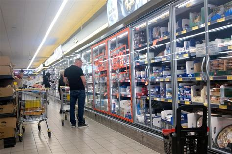 GIS alarmuje te produkty nie nadają się do spożycia Oto lista