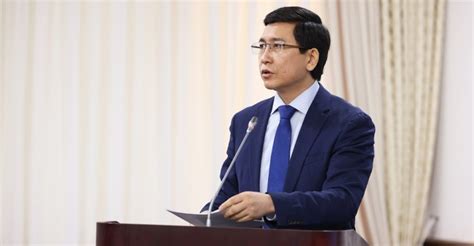 Аймағамбетов шыршаны безендіру кезінде жарақат алған мұғалім туралы