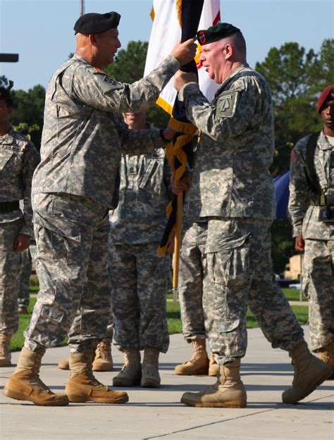 Dvids News Usasoc Receives New Commanding General