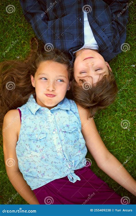 Who Can Hold Their Breath The Longest High Angle Shot Of A Young