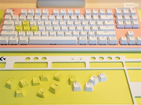 Foloteng [써봤다] 데스크테리어 좀 한다면 그냥 지나칠 수 없다…로지텍 G 오로라 컬렉션 테크m