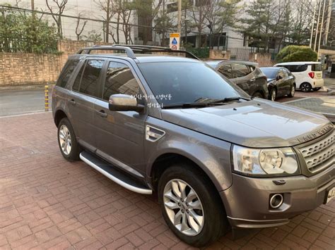 랜드로버 프리랜더2 사이드스텝 출장시공 랜드로버 디스커버리and레인지로버 고정 전동사이드스텝 차량보조발판 블랙팩 작업출장전문 네이버 블로그