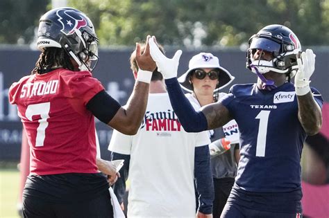 Houston Texans Cj Stroud And Stefon Diggs Continue To Connect