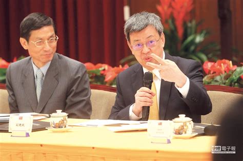 談年金 陳建仁：年資可攜 公教勞轉業不煩惱 財經要聞 中國時報