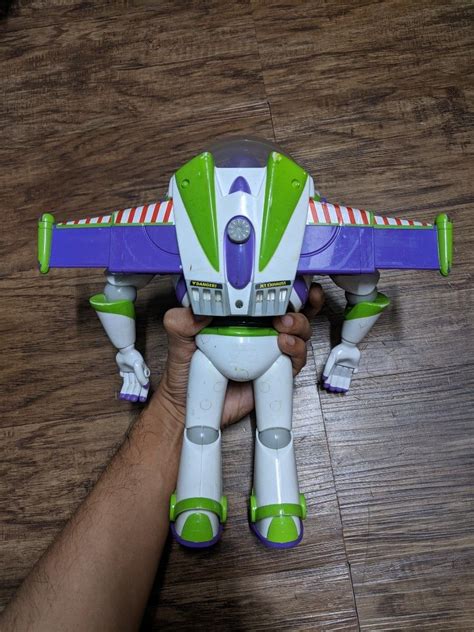 Buzz Lightyear Toy Story 3 Action Figure ©2010 Like New Hobbies