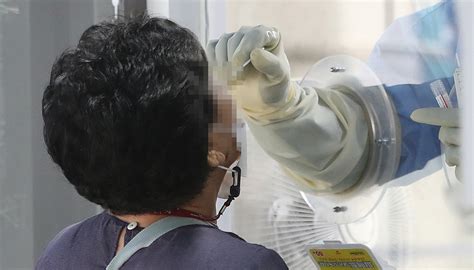 속보 코로나19 신규 확진 4만266명 발생순식간에 4만 명대로 급증 위키트리