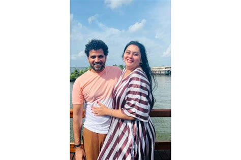 இரட்டை குழந்தைகளின் பிறந்தநாளை வேற லெவலில் கொண்டாடிய நமீதா வெளியான