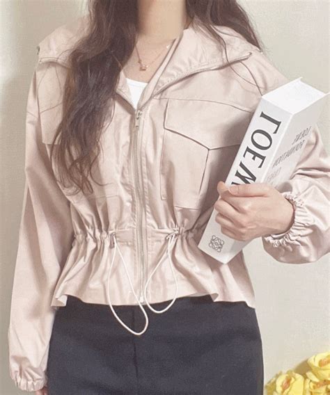 [간절기 추천] 스트링 포켓 후드 바람막이 점퍼 에이블리