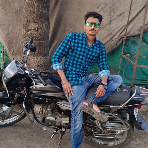 Mustafa Pinjari Youtube