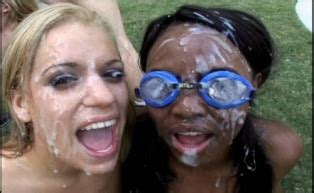 Mia Banng And Jada Fire With Sperm Goggles Take On Man Bukkake Orgy With Xxx Video