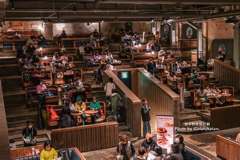 星巴克京東1960店｜廢棄劇院華麗翻新成為mz時代熱門景點交通 女子的休假計劃