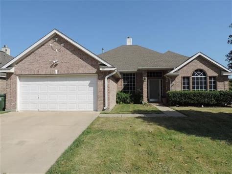 339 Fort Edward Dr Arlington TX 76002 See Est Value Babes More