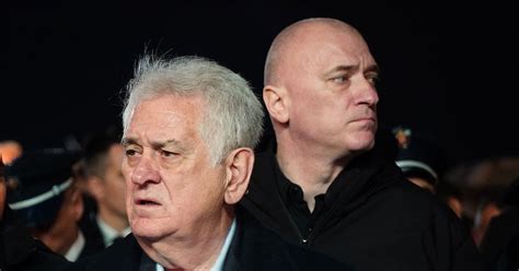 Tomislav Nikolić Primljen U Urgentni Centar