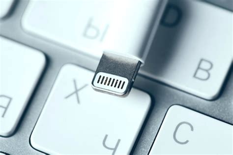 Premium Photo Flash On Keyboard