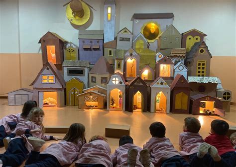 El belén del colegio Corazón de María en imágenes