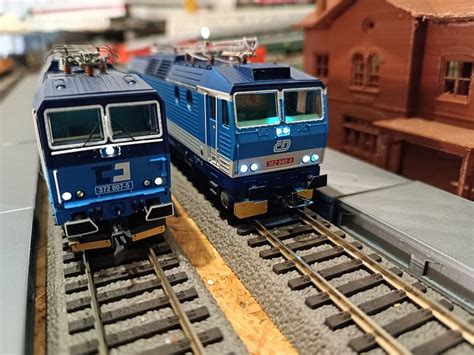 H0 Elektrická lokomotiva 388 TRAXX ČD Cargo PIKO 51597 2R železnice