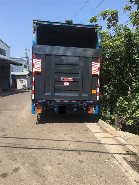 怡誠 貨車尾門升降機 👏汰舊換新優惠活動開跑！ 👍升降機單軸、雙軸、四軸！各式尺寸！
