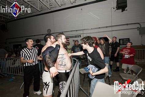 Psbattle Fan Punching Pro Wrestler Rphotoshopbattles