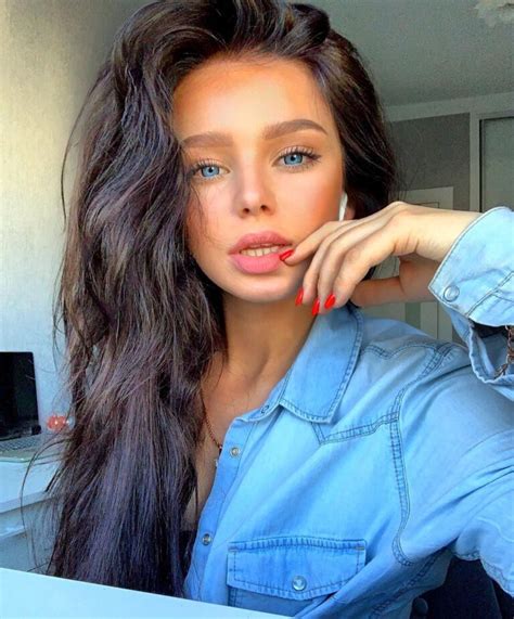 Вероника Золотова слив онлифанс и Fansly голые фото и Xxx видео без