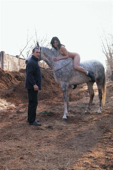 Naked Rider In The Moscow Stable Russian Sexy Girls