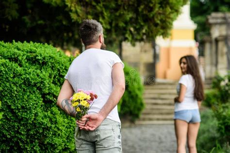 How To Pick Up Girl Golden Rules For Asking Women Out Dating Tips