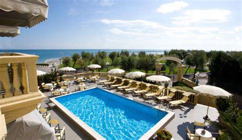 Grand Hotel Vittoria Di Pesaro 5 Stelle Di Lusso Hotel Rimini Riviera