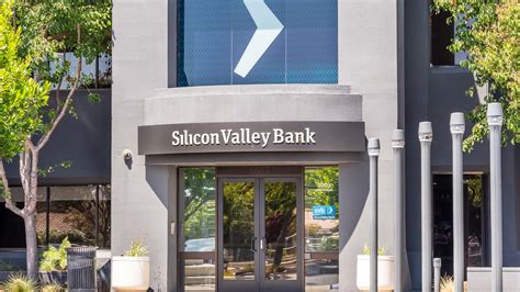 La Matriz Del Quebrado Silicon Valley Bank Se Declara En Suspensión De