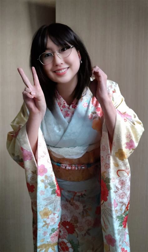 大場鮎美 鮎豚 On Twitter おはようございます。 今日は朝からイイお天気☀️ 久しぶりに太陽を見たような😅 みんな振袖着よう Rv6ombdret