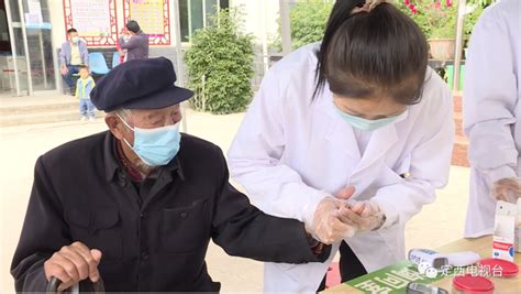 点赞！岷县一百岁老人主动接种新冠疫苗腾讯新闻