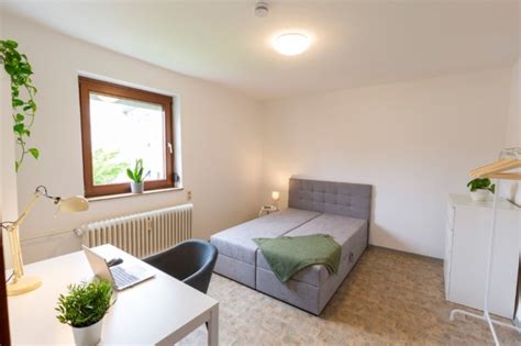 Großes Zimmer in 3er WG mit Spülmaschine Internet GEZ inkl WG