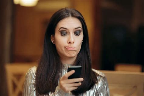 17 Types Of Narcissist Text Messages Examples Unmasking The Narc