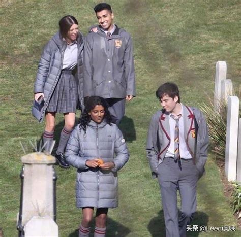 Netflix熱播青春劇集《性教育》第三季殺青 每日頭條