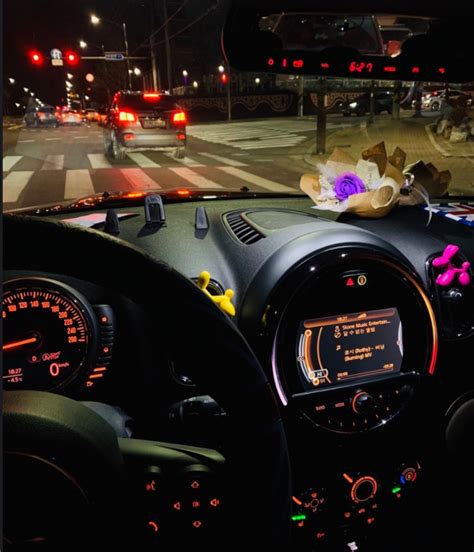 코나 하이드리브 하이패스룸미러 설치비용 신차패키지 현대 Ecm룸미러시공 룸미러 유리파손 모듈손상 수리 및 쏘울 전기차 후진시 자동비상등 후진깜빡이 후깜 시공가격