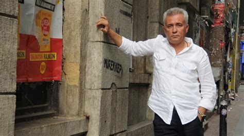 Adil Serdar Saçan Kimdir