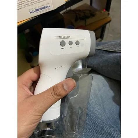 Non Contact Infrared Thermometer At Piece Mahanagar Lucknow ID