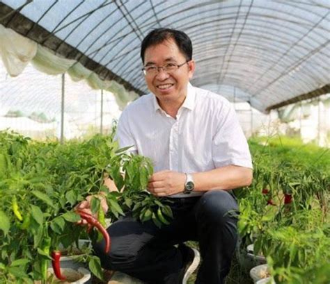 邹学校图册 360百科