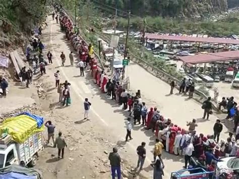 Kedarnath Yatra 2023 Sonprayag Long Queues For Registration Checking