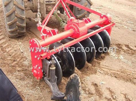 1lyq Rotary Driven Disc Plough Tractor Driven Disc Plow For Paddy Field