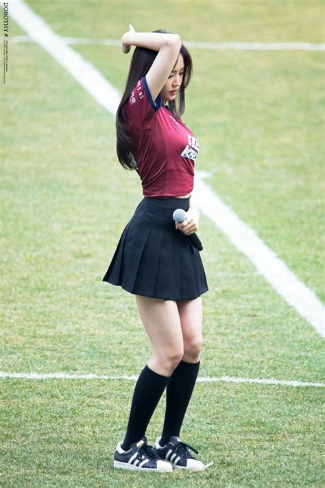 Son Na Eun Apink 170312 Sexy Outfits Girl Outfits Apink Naeun Black