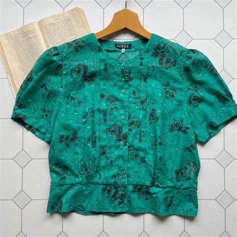 Rose Print Emerald Green Blouse 〈レトロ古着 バラ柄 エメラルドグリーン ブラウス〉 Rilou〈リル〉