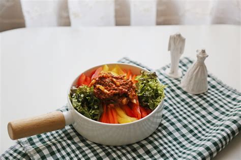 참치쌈장비빔밥 양념장에 따라 맛이 달라지는 비빔밥
