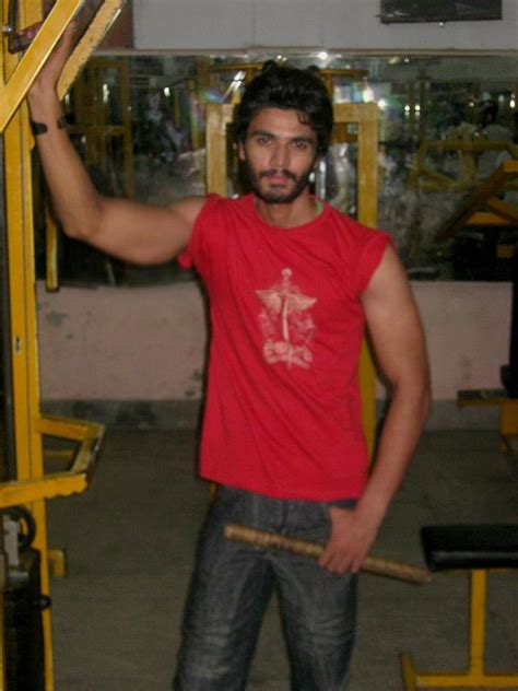 Huntceleblog Malik Saim