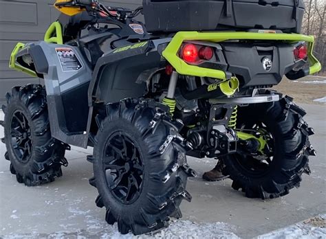 2022 Can Am Outlander 650 Xmr